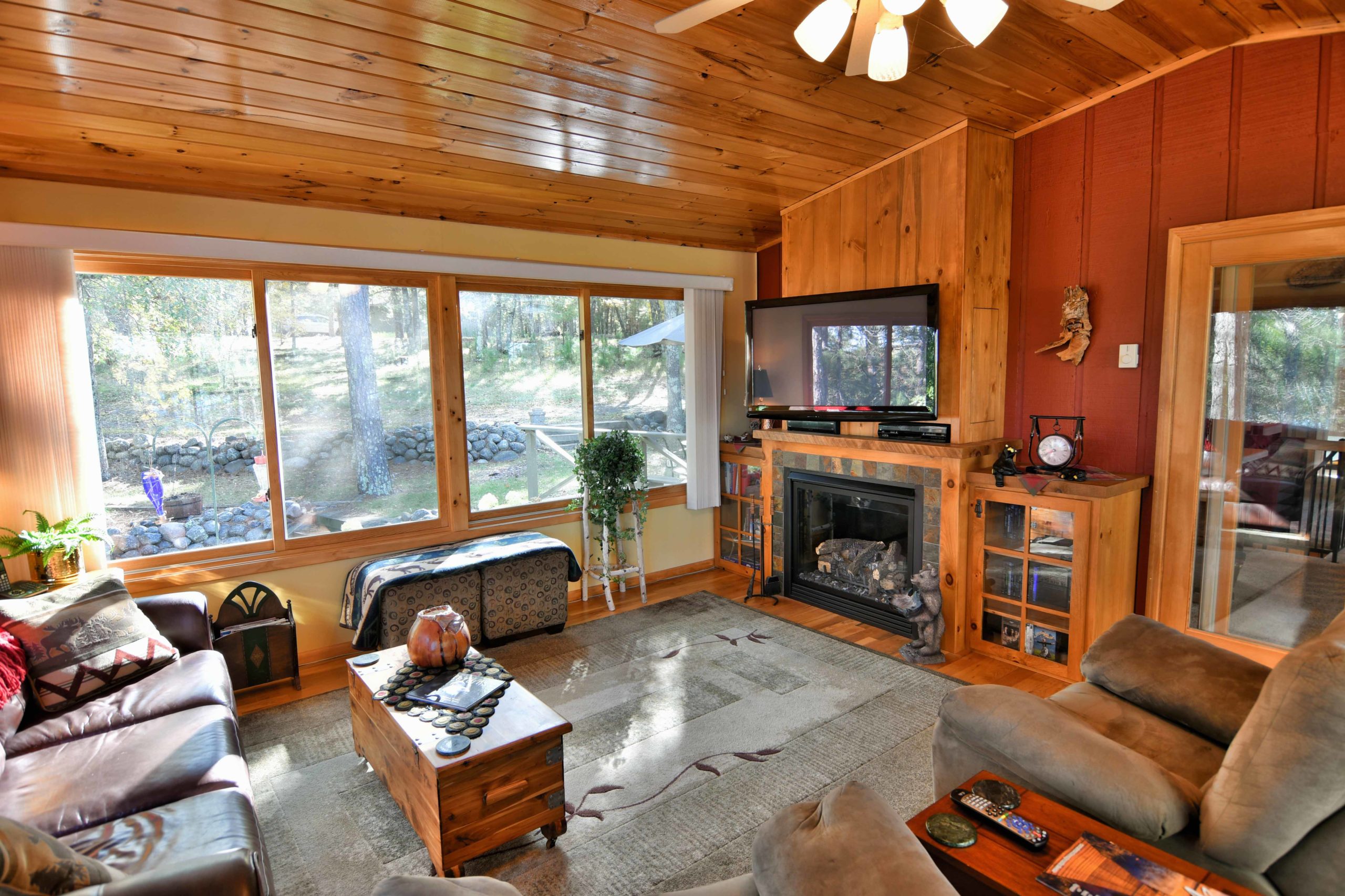 Featured Listing (SOLD): 31195 Buck Drive - Deb Hitchcock-Gale